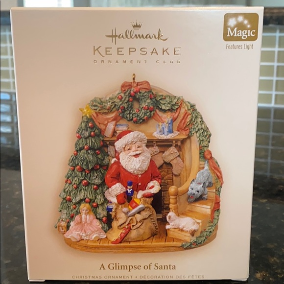 Hallmark | Holiday | Hallmark 206 A Glimpse Of Santa Ornament | Poshmark